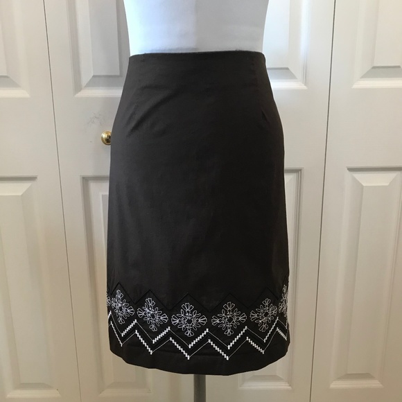LOFT | Skirts | Loft Brown Bottom Embroidered Fall Skirt Sz 8 | Poshmark